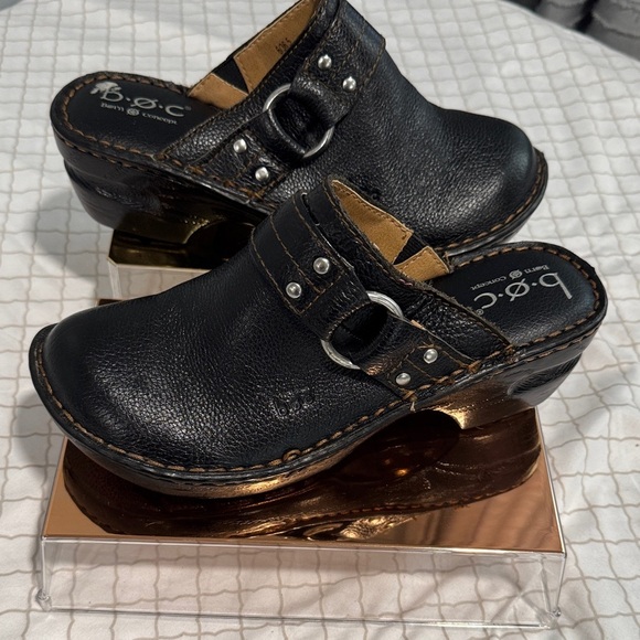 b.o.c. | Shoes | Boc Black Leather Clogs With Buckle | Poshmark